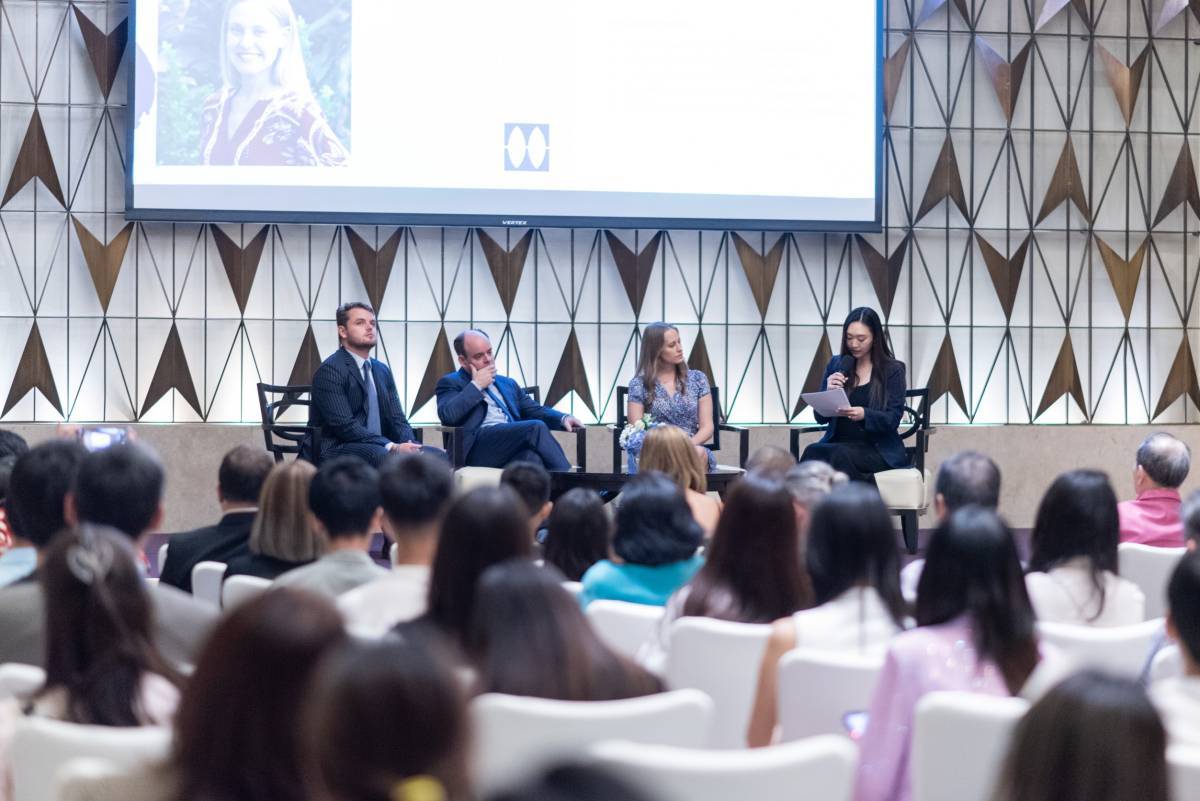 เคล็ดลับศึกษาต่อต่างประเทศ โดย Bonas MacFarlane Thailand