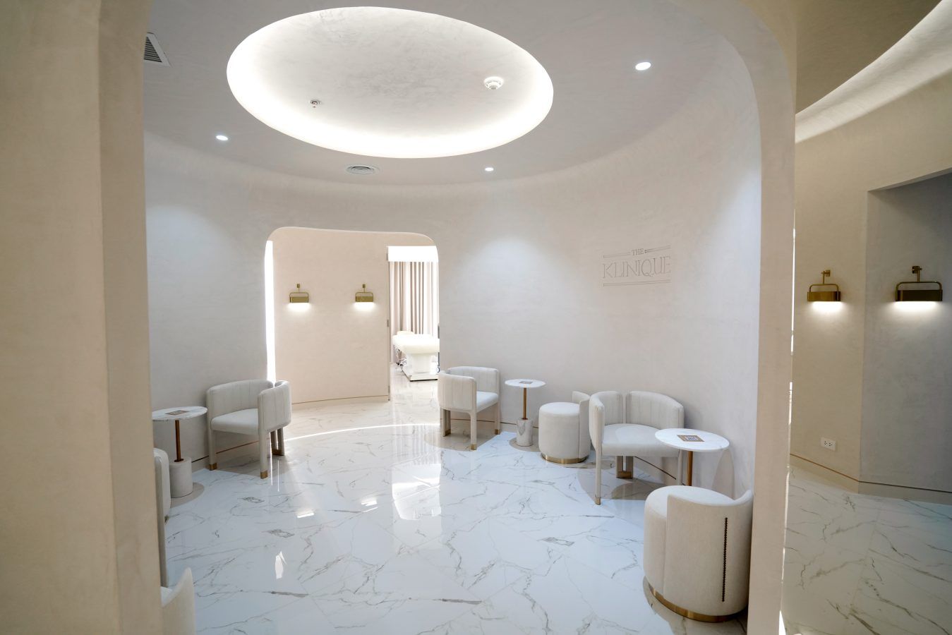 สกินบูสเตอร์ Exosome จับคู่กับ Morpheus PRO เก็บงานผิวเป๊ะทุกองศา