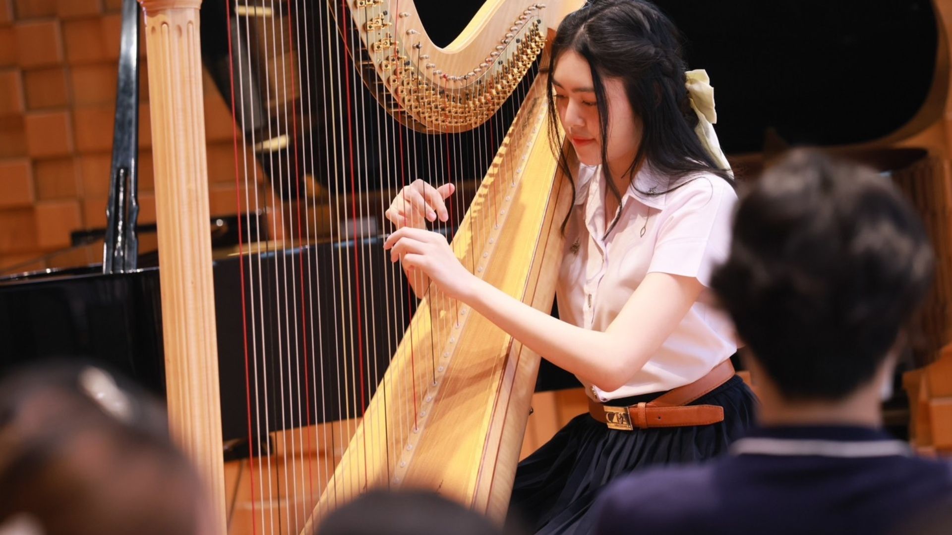 ภูริชา กุลวรเศรษฐ ว่าที่แพทย์ ขวัญใจชาว TIKTOK ด้วยยอดฟอลฯ 317K