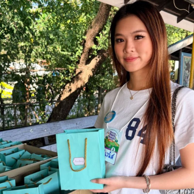 เปิดเรื่องราว 'นัทธมน พิศาลกิจวนิช' ผู้ปลุกปั้นธุรกิจบุฟเฟต์ สุกี้ตี๋น้อย